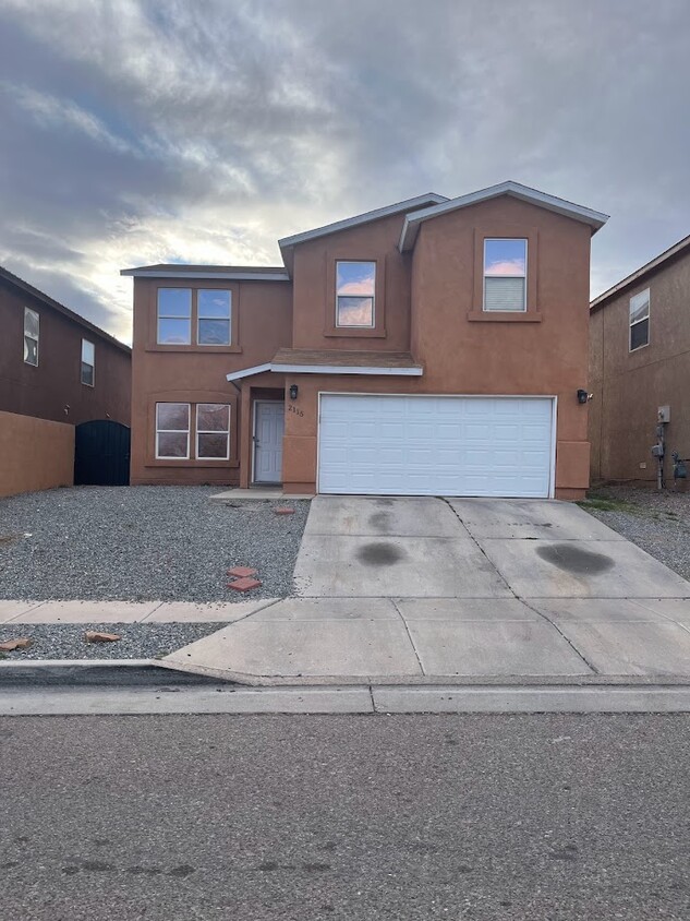 2115 Hermosa Creek Dr SW, Albuquerque, NM 87121 - House Rental in ...