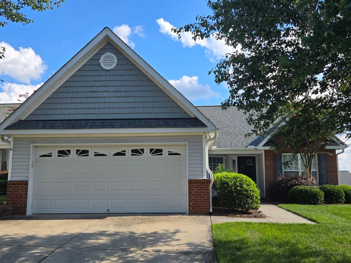 649 Ansley Way, High Point, NC 27265 - Townhome Rentals in High Point ...