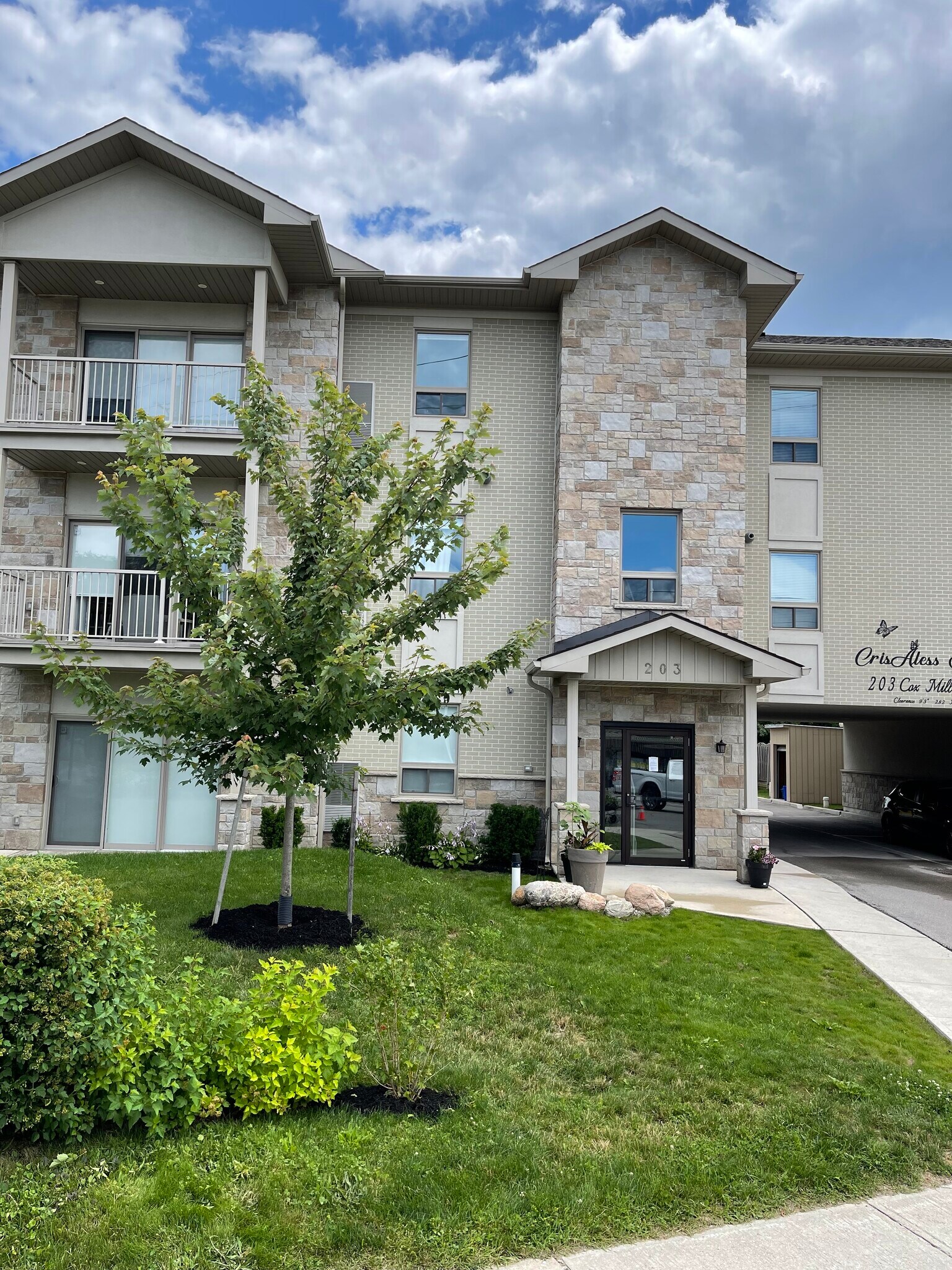 203 Cox Mill Rd Unité 101, Barrie, ON L4N 4G4 Appartements - 203 Cox ...