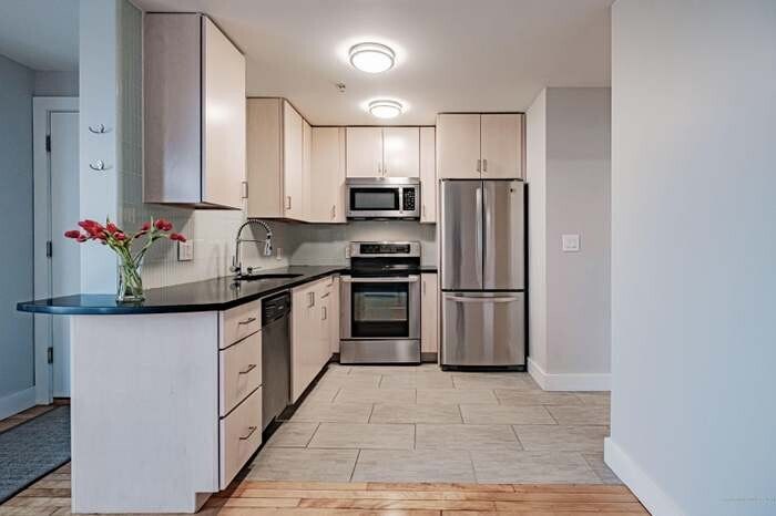 127 York St Unit 127 York Street #1, Portland, ME 04101 - Condo for ...