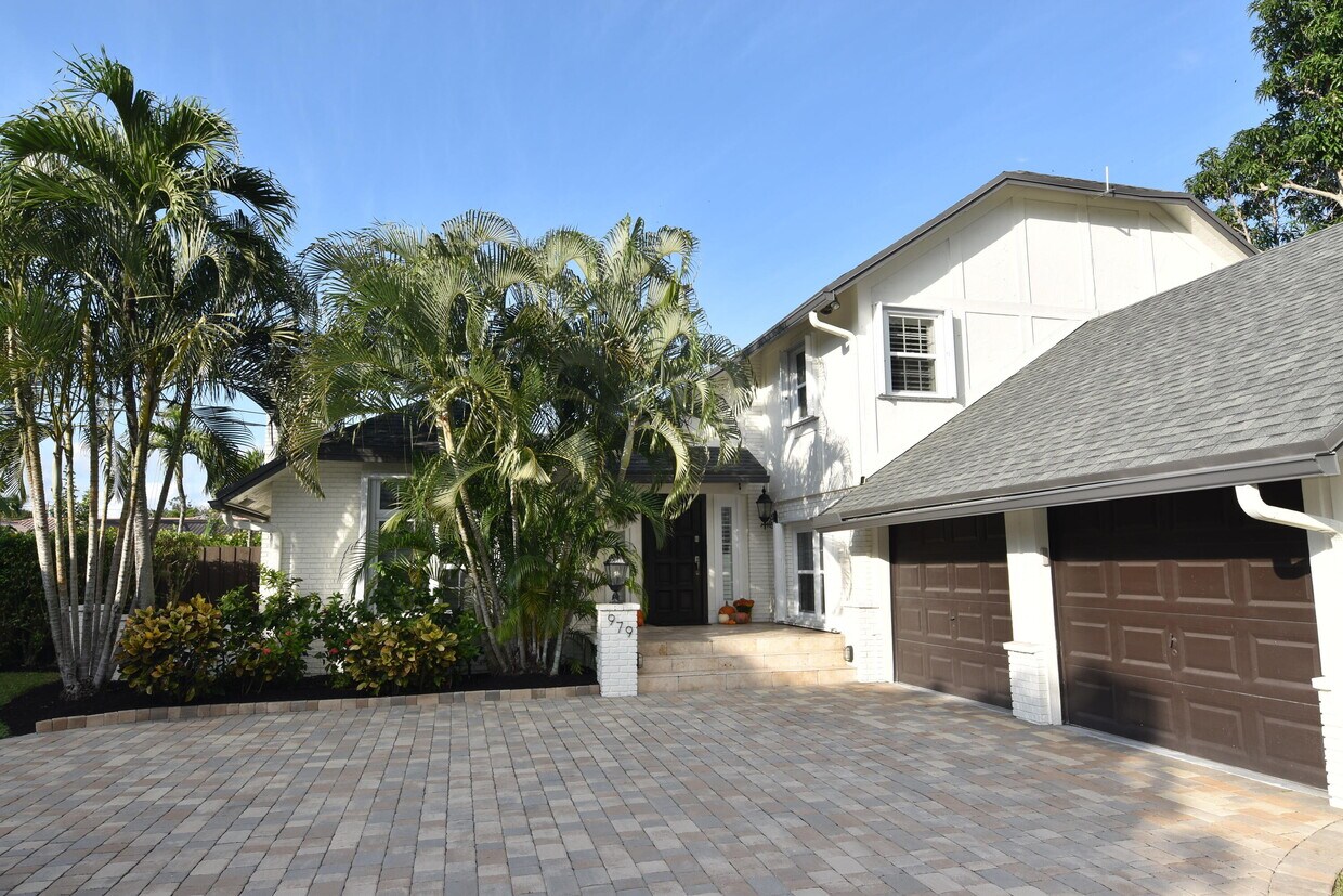 979 SW 18th St, Boca Raton, FL 33486 - House Rental in Boca Raton, FL ...