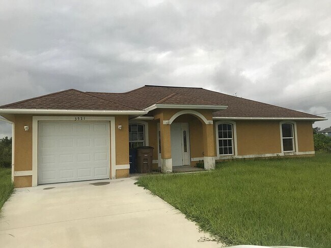 Sunshine Apartments under $800 - Lehigh Acres, FL - Updated Today ...