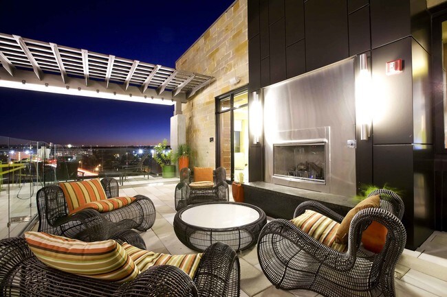 Gables Park Plaza Apartments - Austin, TX | Apartments.com