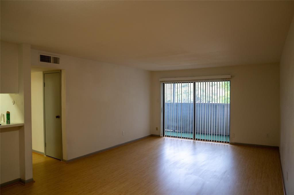 3075 Walnut Bend Ln Unit 24, Houston, TX 77042 - Condo for Rent in ...
