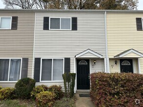 Timberwoods Condominiums Senior Living Apartments for Rent - Newport ...