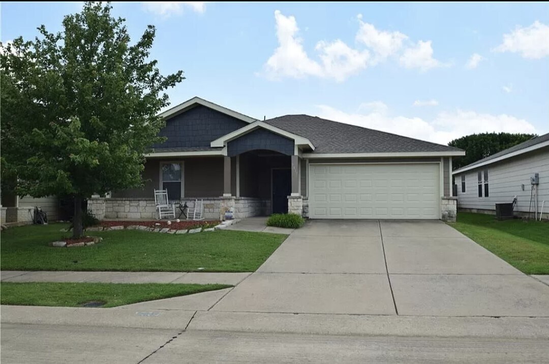 9817 George Bush Dr, McKinney, TX 75072 - House Rental in McKinney, TX ...