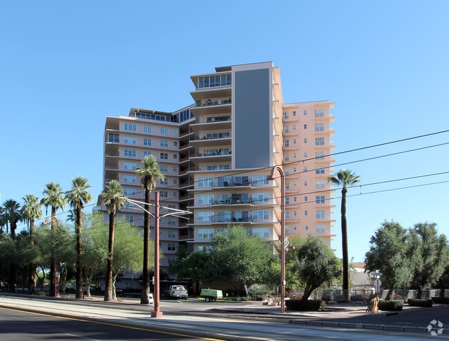 Phoenix Towers Apartments - Phoenix, AZ | Apartments.com