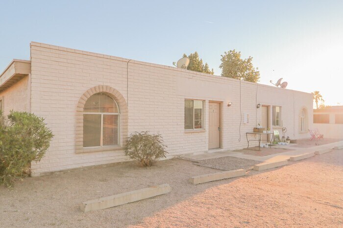 501 E Kachina Ave Unit 2, Apache Junction, AZ 85119 - Room for Rent in ...