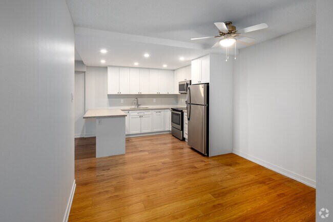 Royal Rose Apartments Apartments - 165 La Rose Ave Toronto, ON ...