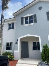Fairways at Keys Gate 4 Bedroom Apartments for Rent - Homestead, FL ...