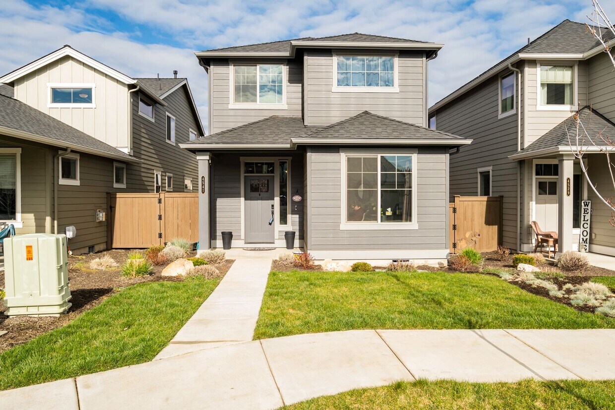 4541 SW 36th St, Redmond, OR 97756 - House Rental in Redmond, OR ...