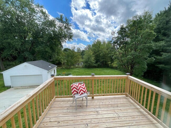 2842 East Turkeyfoot Lake Road, Uniontown, OH 44685 - House Rental in ...