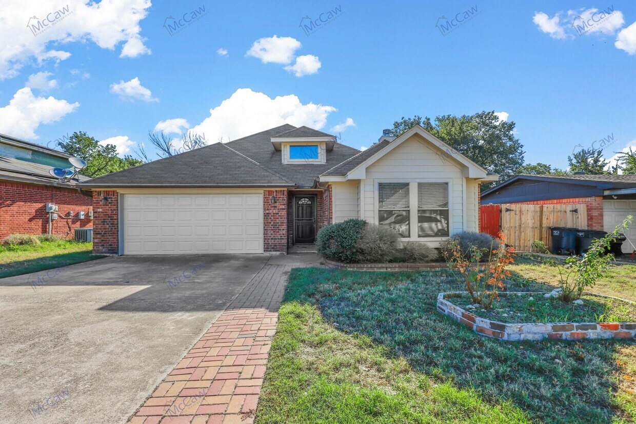 6611 Rockdale Rd Fort Worth, TX 76134 - Alquileres en Fort Worth, TX ...