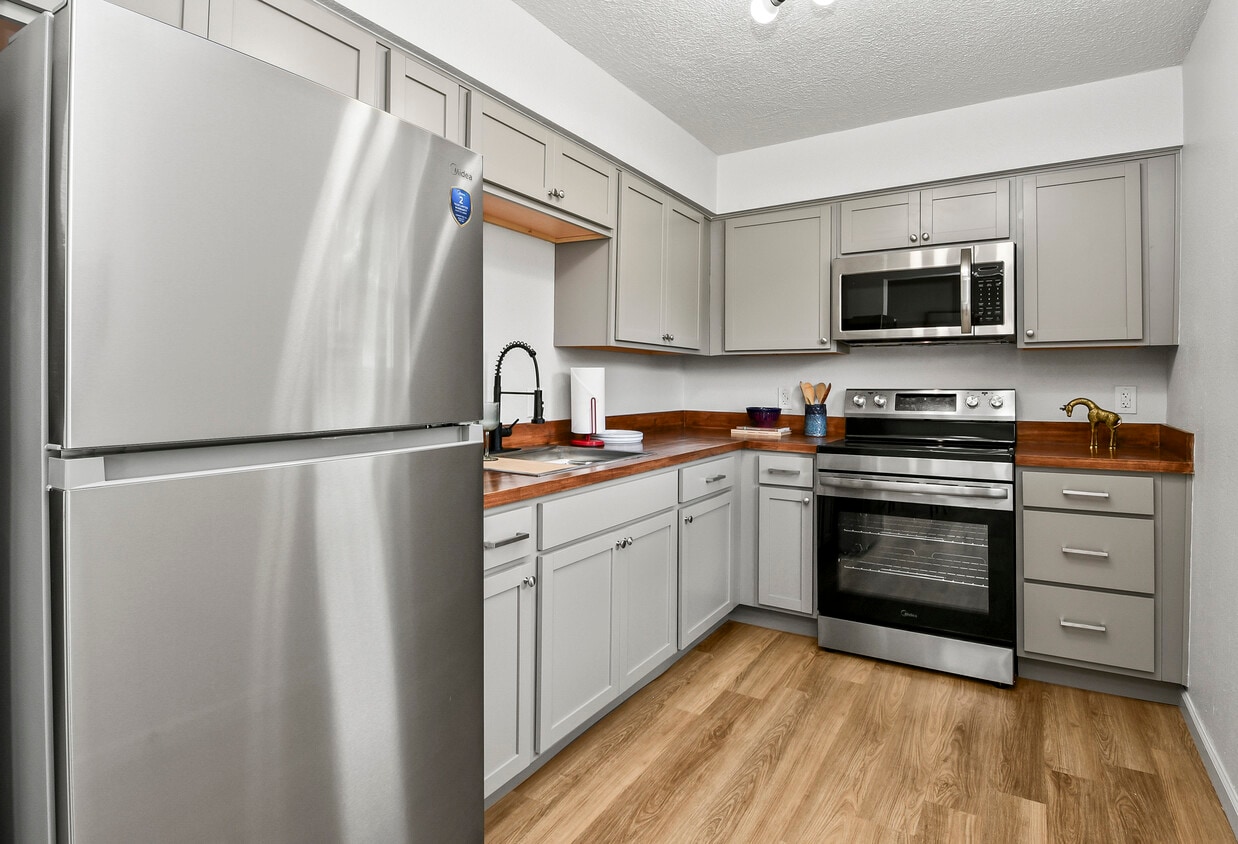 The Magnolia - 2052 S Florence Ave Springfield, MO 65807 | Apartments.com
