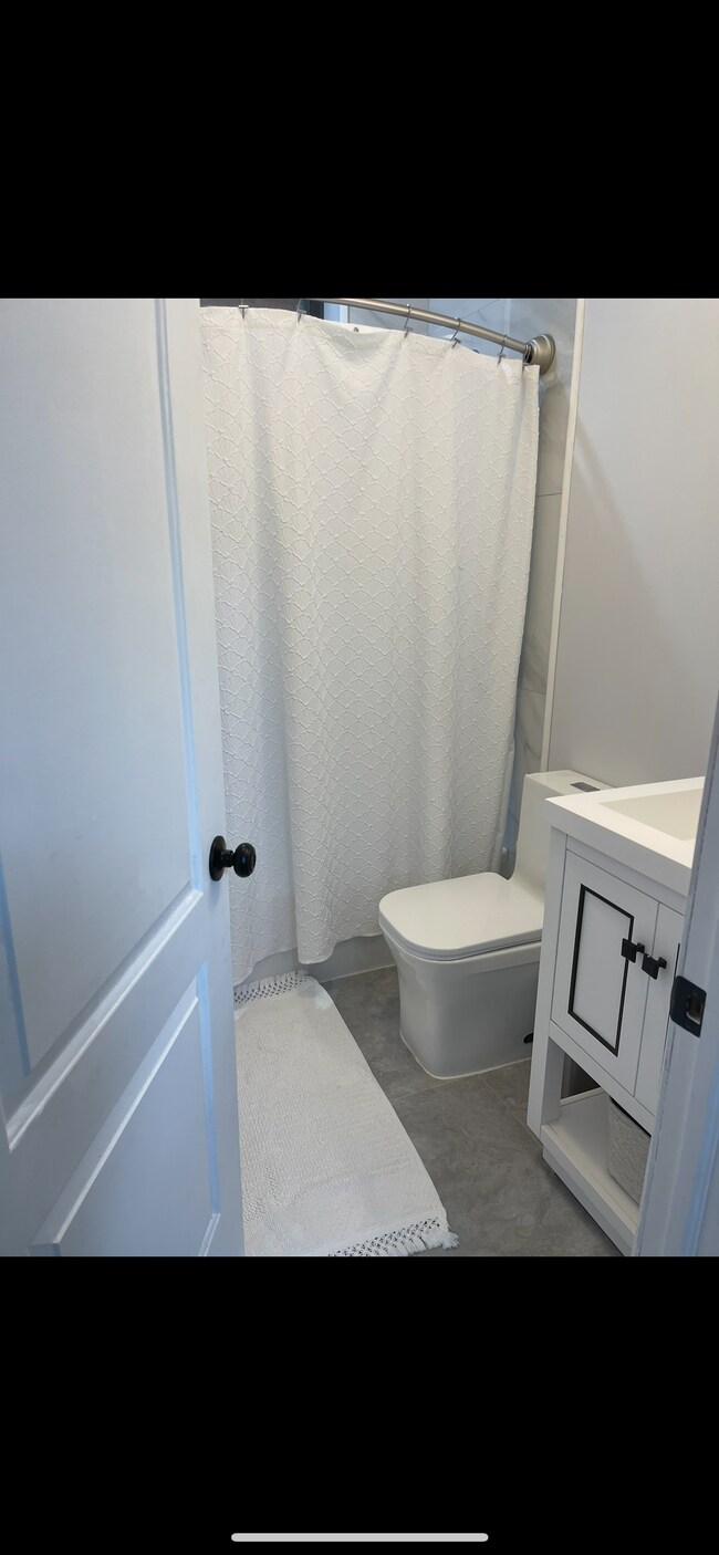 23 13th St, Troy, NY 12180 - 23 13th St Troy, NY - Apartments for Rent ...