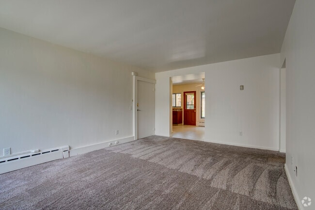 Amber Square Apartments and Townhomes - Apartments in Lansing, MI ...