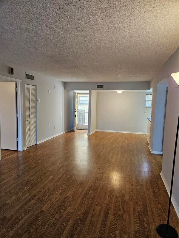 12481 McGregor Blvd Unit #16, Fort Myers, FL 33919 - Condo for Rent in ...