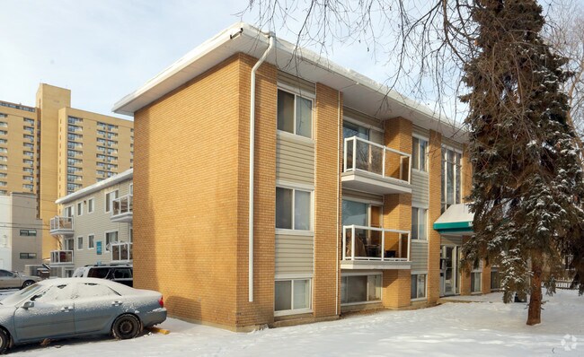 Studio Apartments, Condos and Houses for Rent in Edmonton, AB - 183 ...