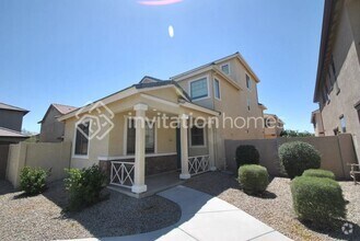 Tres Rios Landing Apartments for Rent with a Balcony - Avondale, AZ - 2 ...