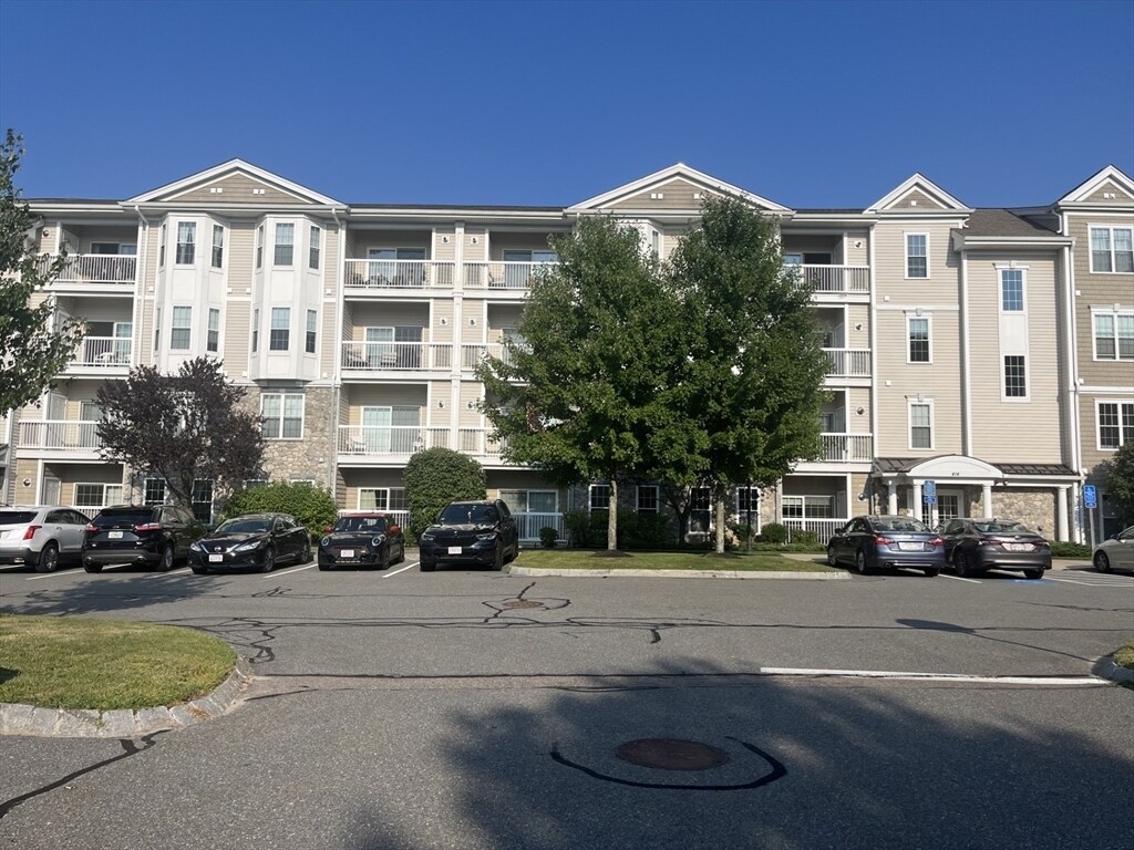 414 John Mahar Hwy Unit 312, Braintree, MA 02184 - Condo for Rent in Braintree, MA | Apartments.com