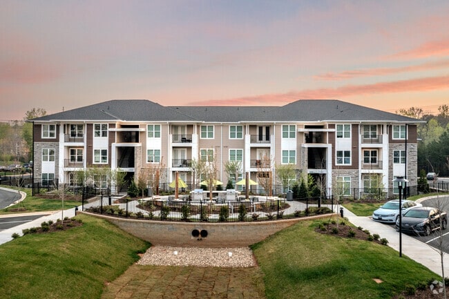 University Luxury Apartments for Rent - Charlotte, NC | Apartments.com