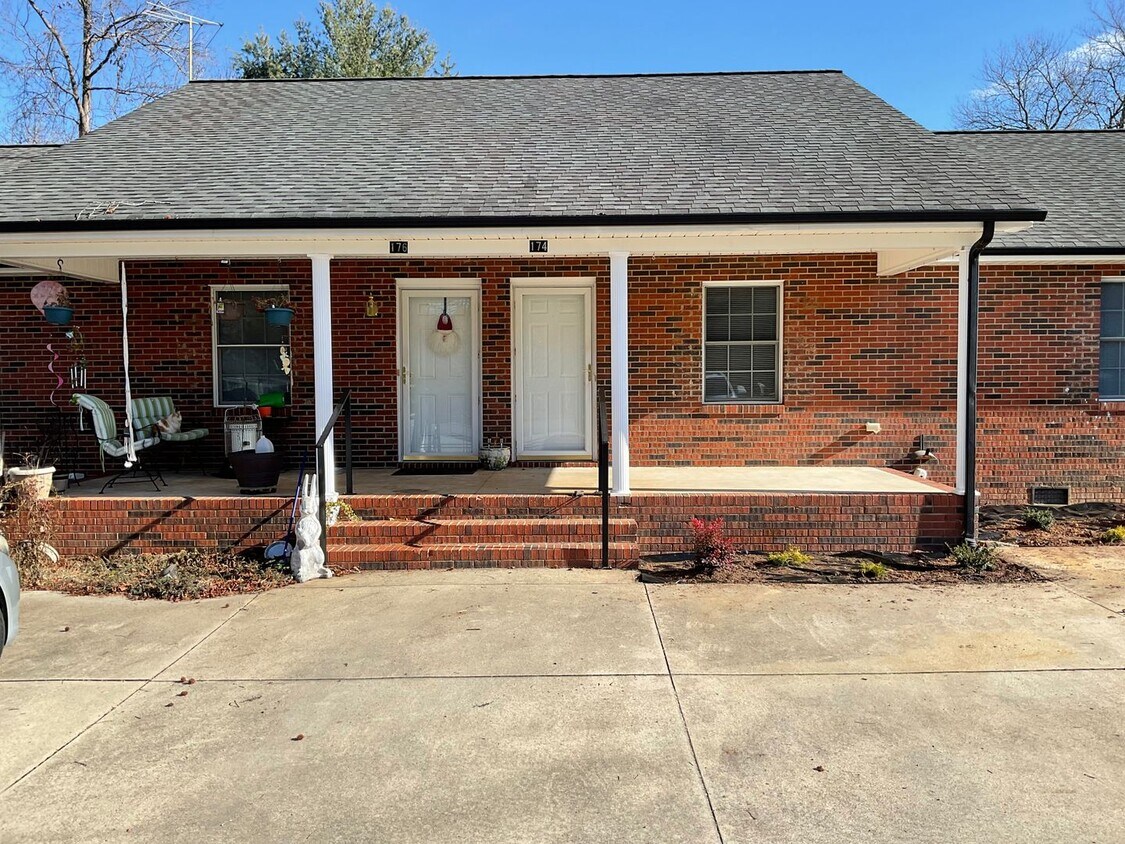 174 Williams St Lincolnton, NC 28092 - Alquileres en Lincolnton, NC | Apartamentos.com