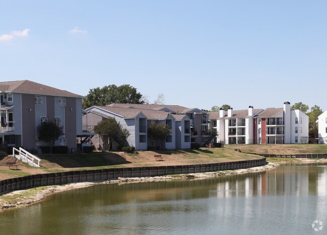 Lake Apartments - Houston, TX | Apartments.com