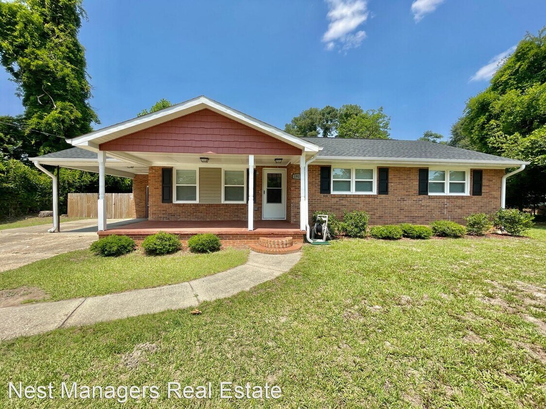 1917 Crestview Dr, Fayetteville, NC 28304 - House Rental in ...