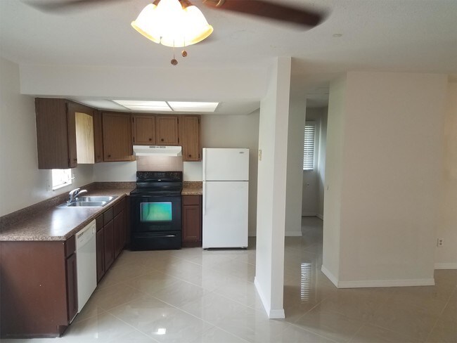 4214 Kelly Miller Ct, Orlando, FL 32811 - House Rental in Orlando, FL ...