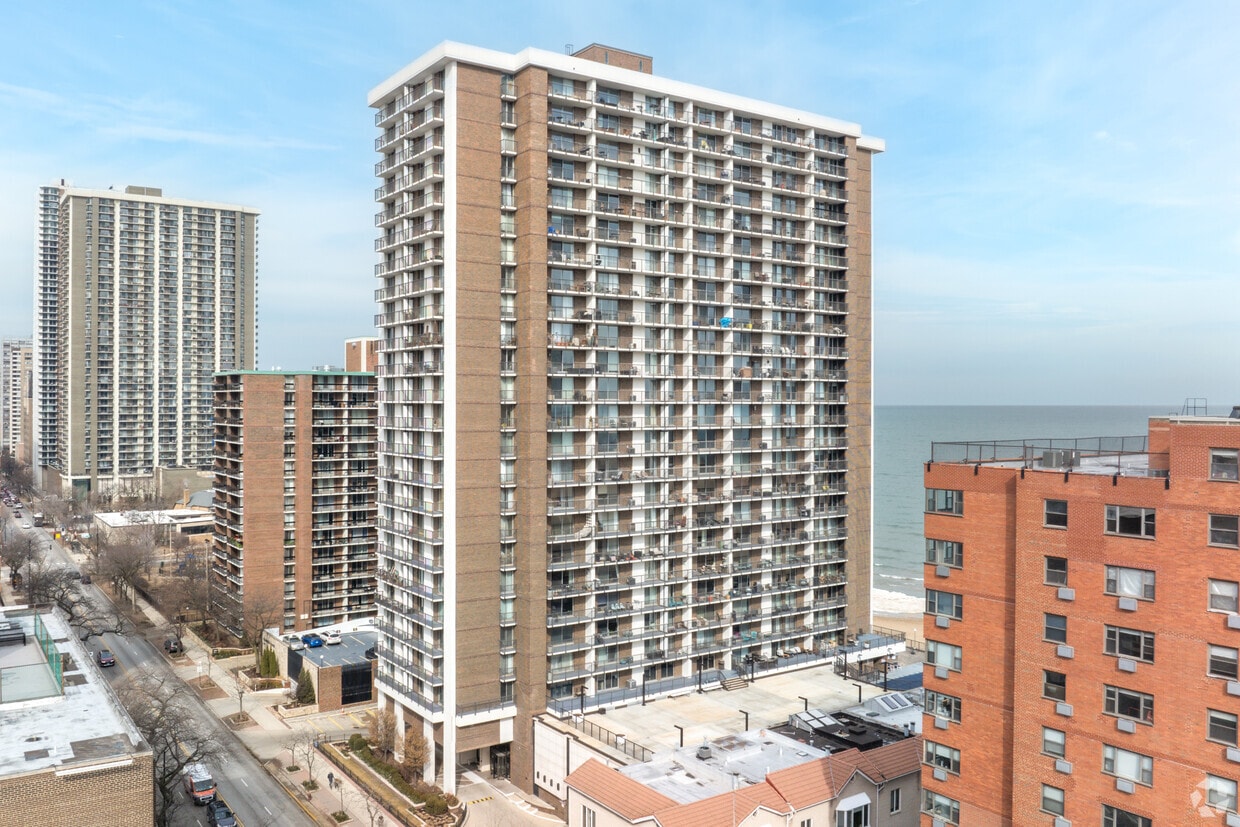 Thorndale Beach South Condominiums - 5855 N Sheridan Rd Chicago, IL 60660 | Apartments.com