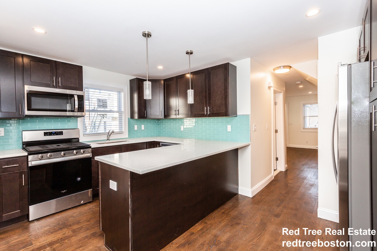 2 Chestnut Pl, Boston, MA 02135 - 2 Chestnut Pl Boston, MA 02135 ...