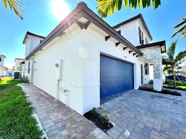 12948 SW 229th St, Goulds, FL 33170 - House Rental in Goulds, FL ...