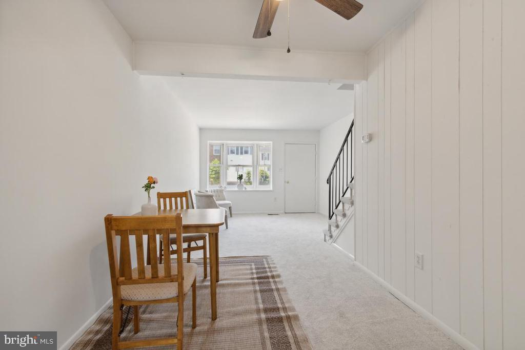 13809 Sauterne Way, Chantilly, VA 20151 - Townhome Rentals in Chantilly ...