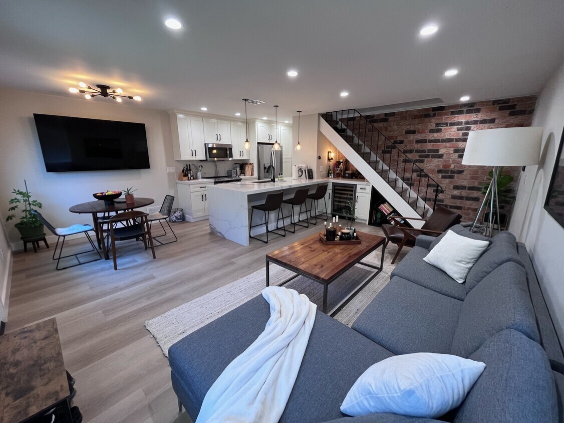 230 Watson Dr Unit 2, Campbell, CA 95008 - Condo for Rent in Campbell ...