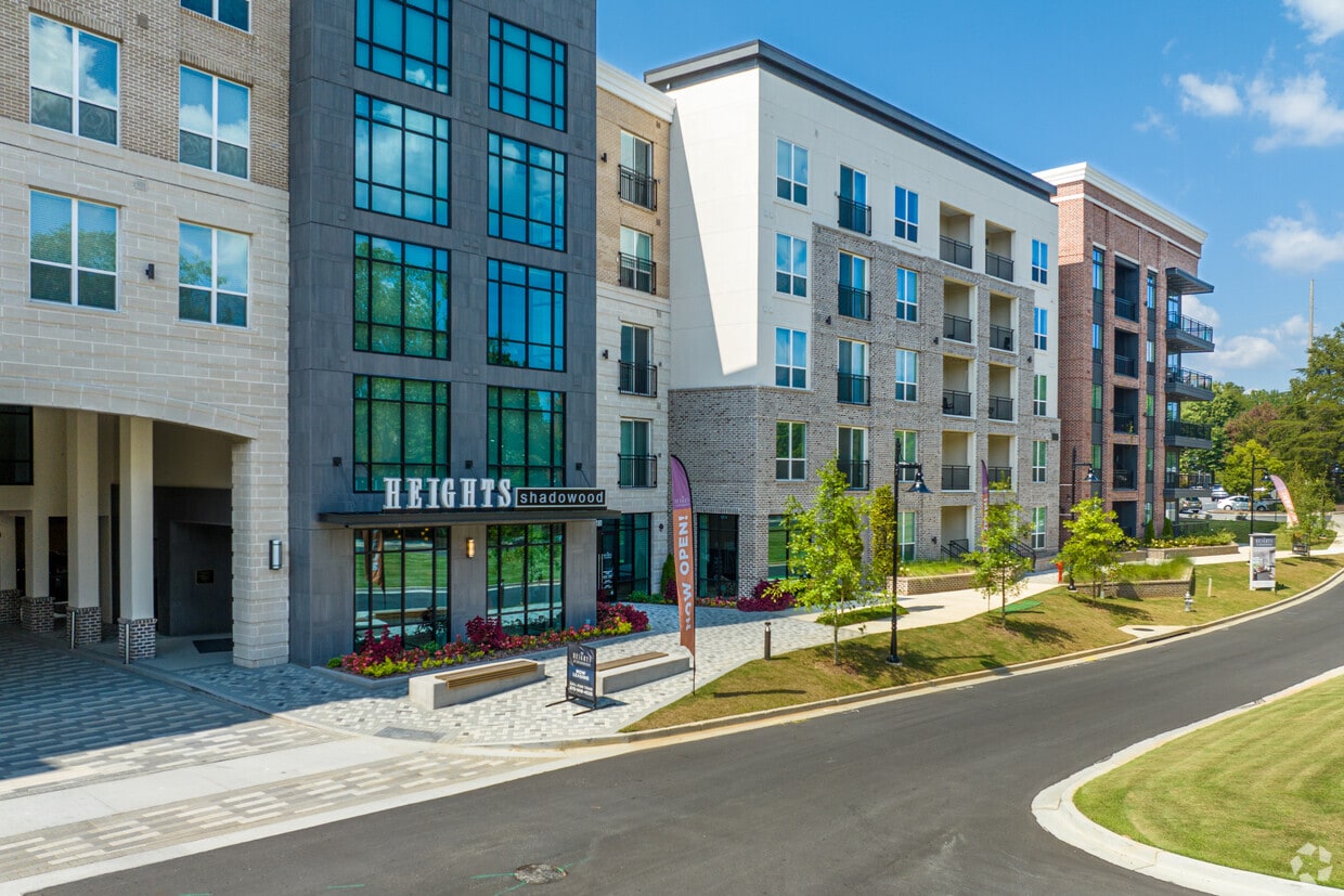 The Maddux at Shadowood - 2180 Shadowood Pky Atlanta, GA 30339 ...