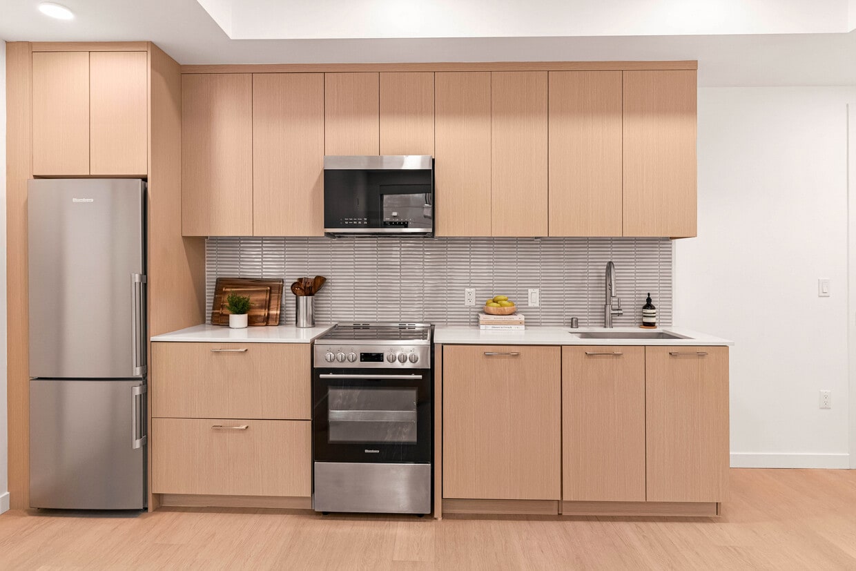 The Santa Monica Collection - 501 Broadway - 501 Broadway Santa Monica ...