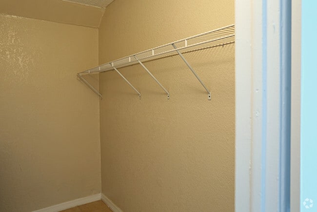 The Wave Apartments Apartments - 14350 N 22nd St Tampa, FL | Apartments.com