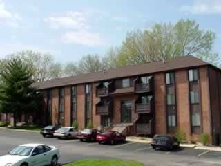 Edgewood Apartments - 2707-2898 Jaymar Trl Decatur, IL 62521 ...