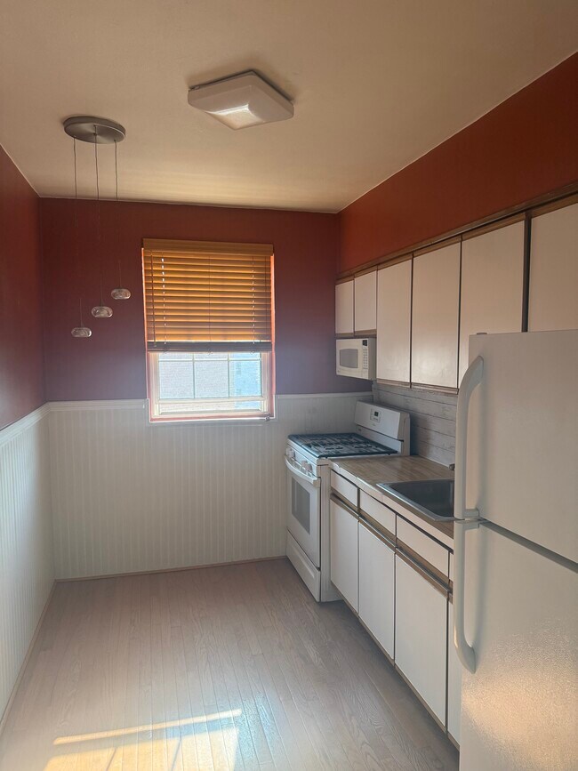 Woodside Houses Apartments for Rent - Queens, NY - Updated Today ...