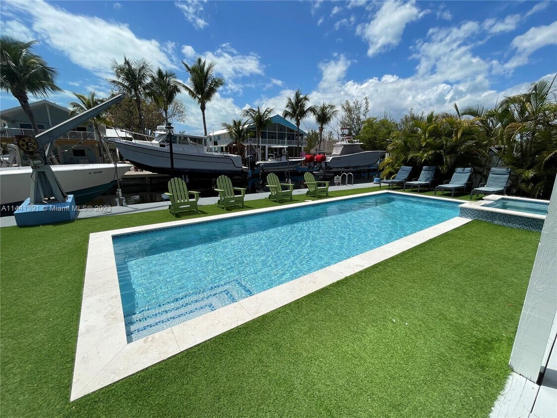 1027 Adams Dr, Key Largo, FL 33037 - House Rental in Key Largo, FL ...