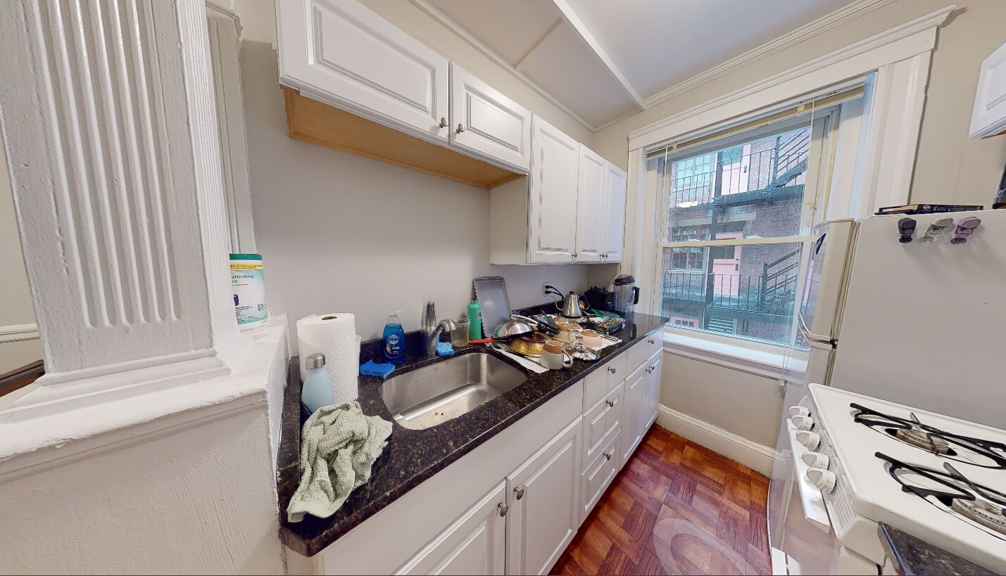 11 Gray St Unit 2, Cambridge, MA 02138 - Condo for Rent in Cambridge ...