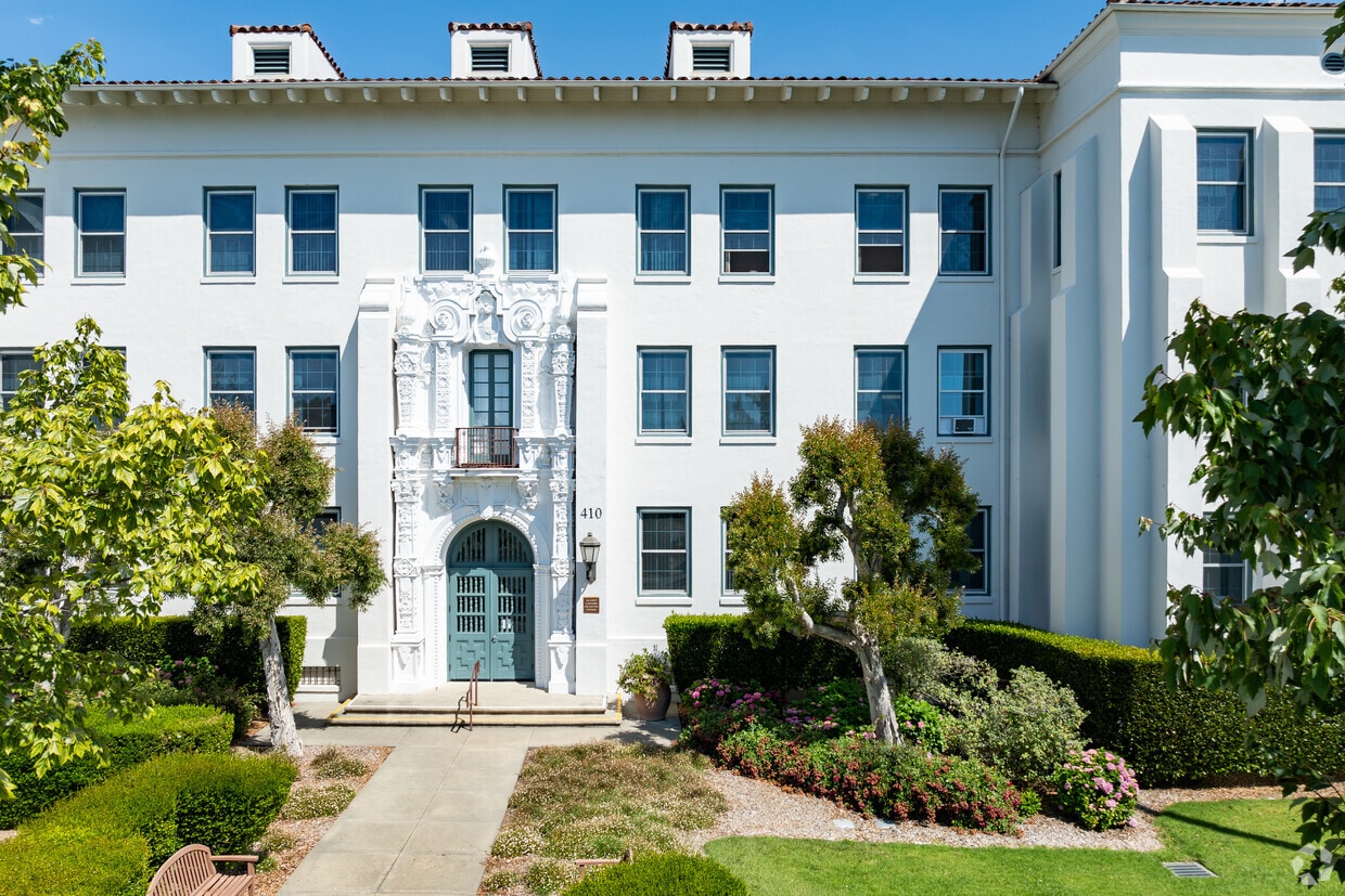 Villas at Hamilton - 410 S Palm Dr Novato, CA 94949 | Apartments.com