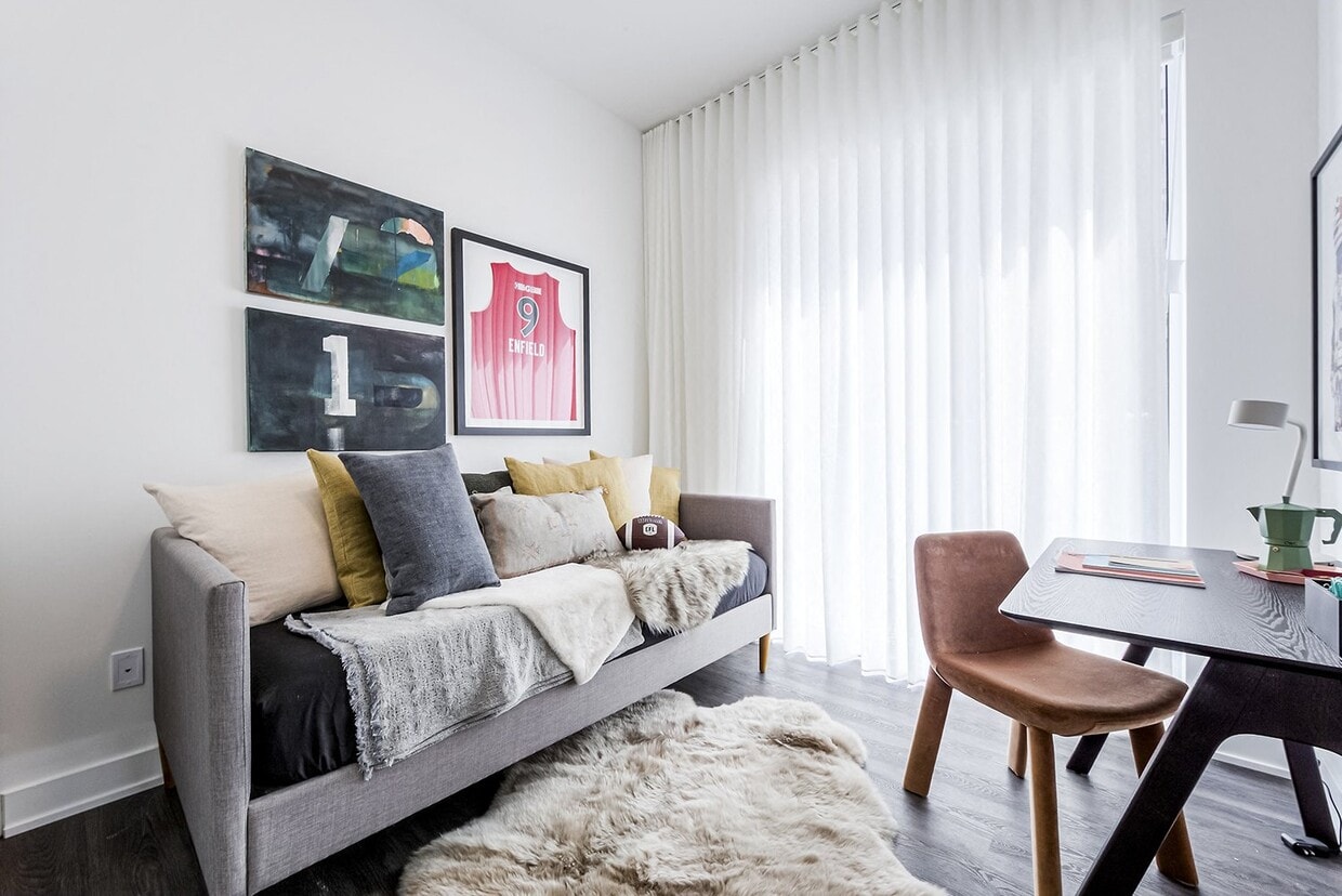 One Eighty Five Apartments - 185 Enfield Pl Mississauga, ON ...