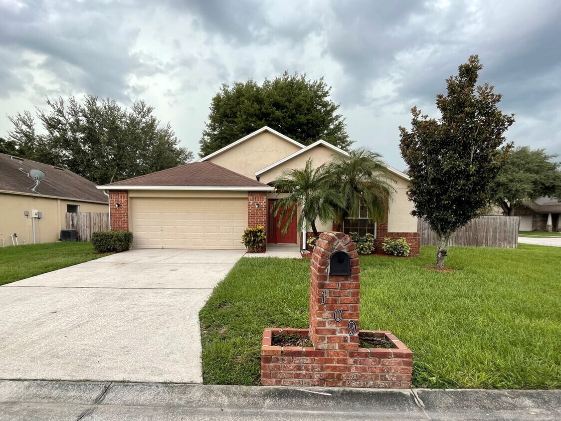 109 Orange Bud Way, Plant City, FL 33563 | Apartments.com