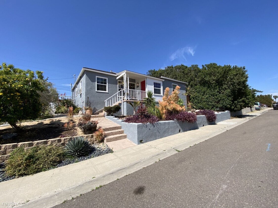 4375 60th St, San Diego, CA 92115 - House Rental in San Diego, CA ...