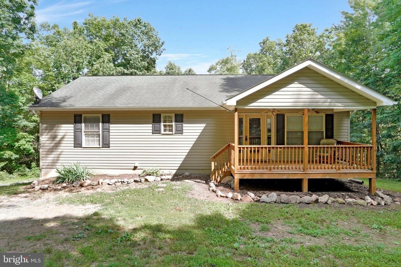 246 Crosswoods Dr, Fort Valley, VA 22652 - House Rental in Fort Valley ...