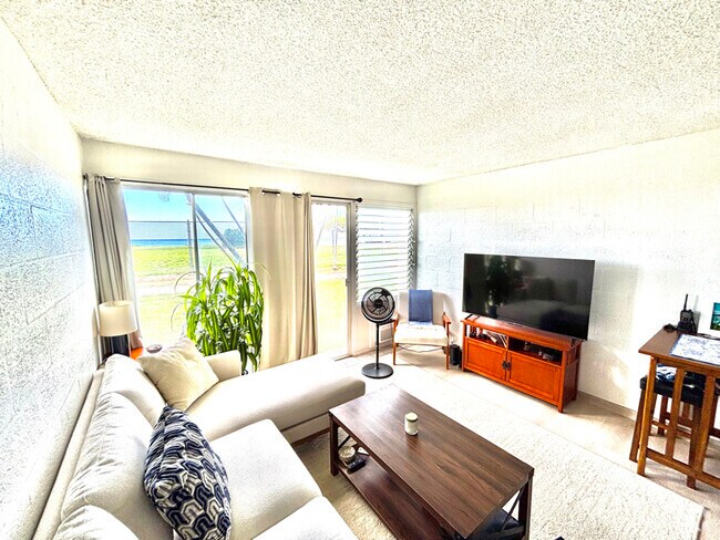 New Apartments for Rent with Gym/Fitness Center in Maili HI