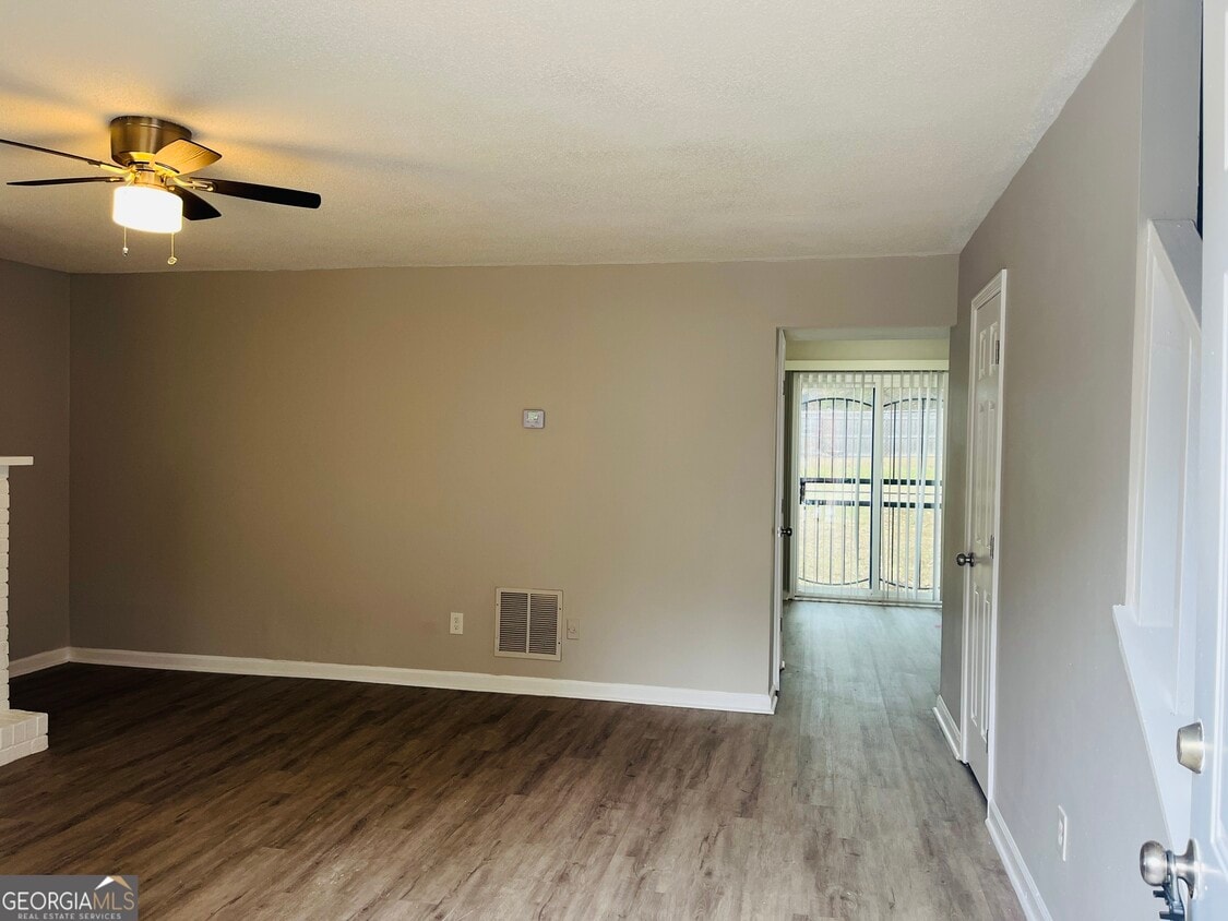 907 Silverwood Dr Unit 907, Atlanta, GA 30349 - Room for Rent in ...
