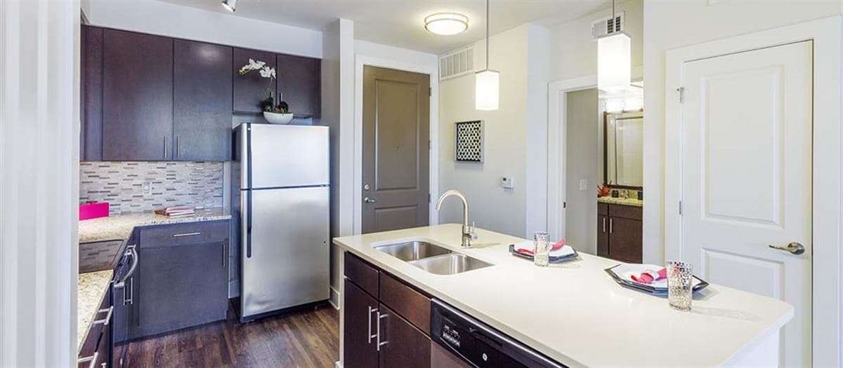MAA SoHo Square - 712 S Howard Ave Tampa, FL 33606 | Apartments.com