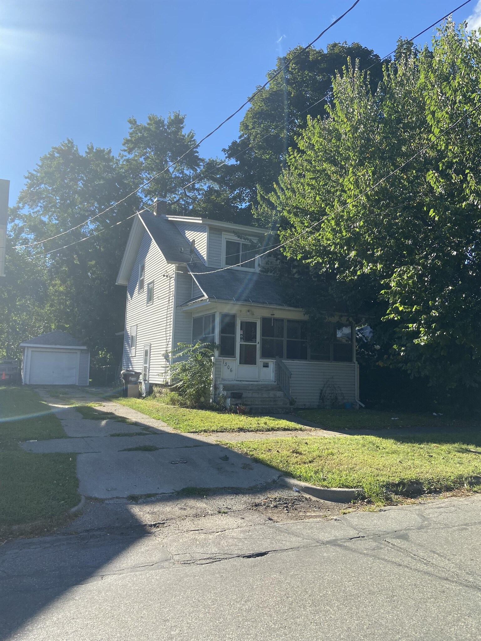 1306 S Jackson St, Jackson, MI 49203 - House Rental in Jackson, MI ...